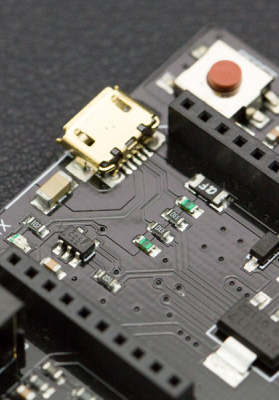 DFR0392 DFRduino M0 Mainboard 32 Bit ARM Cortex M0 5V Logic 72MHz