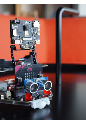 Plus V2 micro:Maqueen 18650 Battery an Advanced STEM Education Robot for micro:bit, DFRobot ...