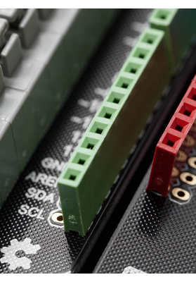 DFR0224, Arduino Screwless Terminal Shield, Modular, Stackable, Easy Connect