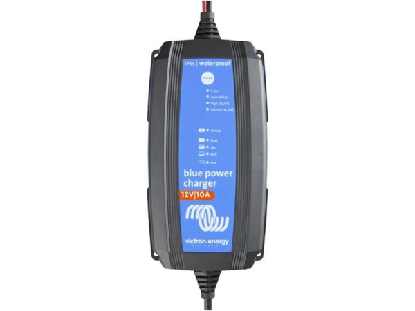 Smart battery charger BlueSmart 12V/25A IP65+DC connector